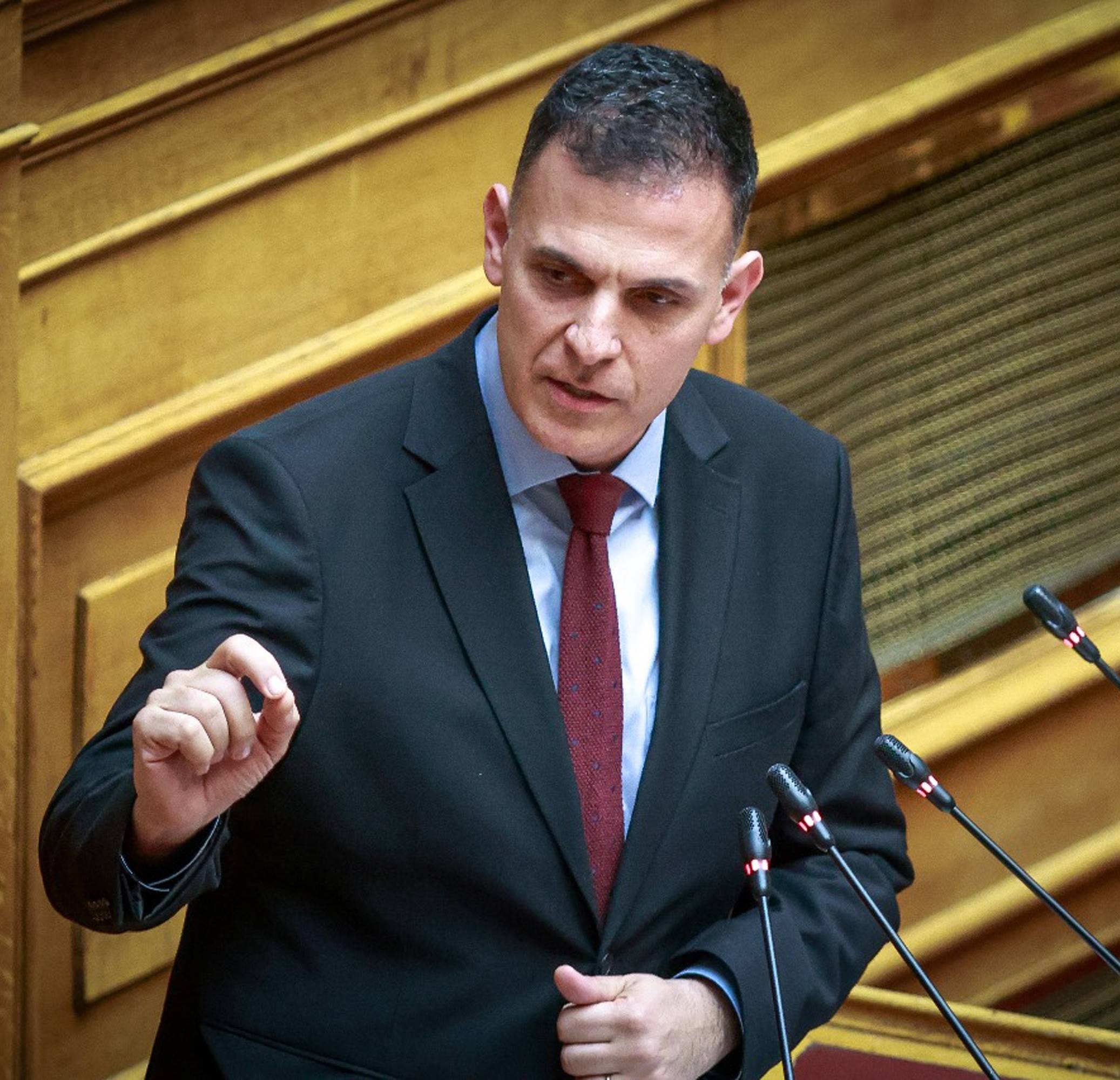 Γιώργος Καραμέρος : «70 χιλιόμετρα χωρίς έγκριση ασφαλείας και χωρίς ...