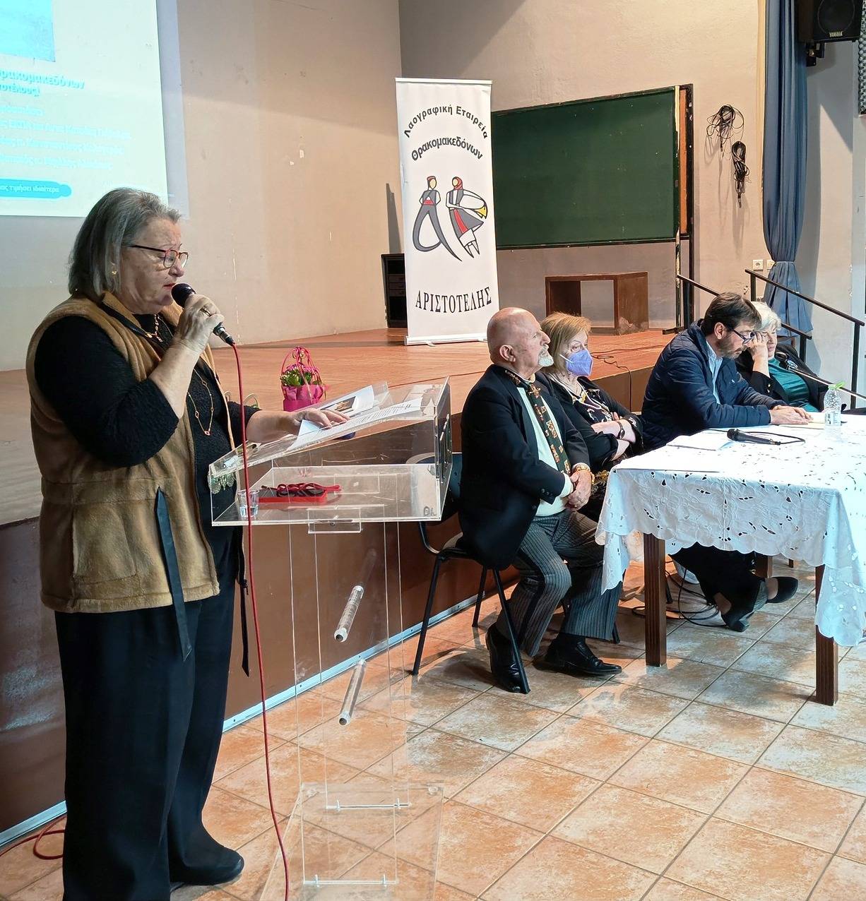 «ΙΣΤΟΡΙΕΣ ΠΑΛΑΙΑΣ ΚΟΠΗΣ» : Το βιβλίο της συμπολίτισσάς μας κ. Βαρβάρας ...